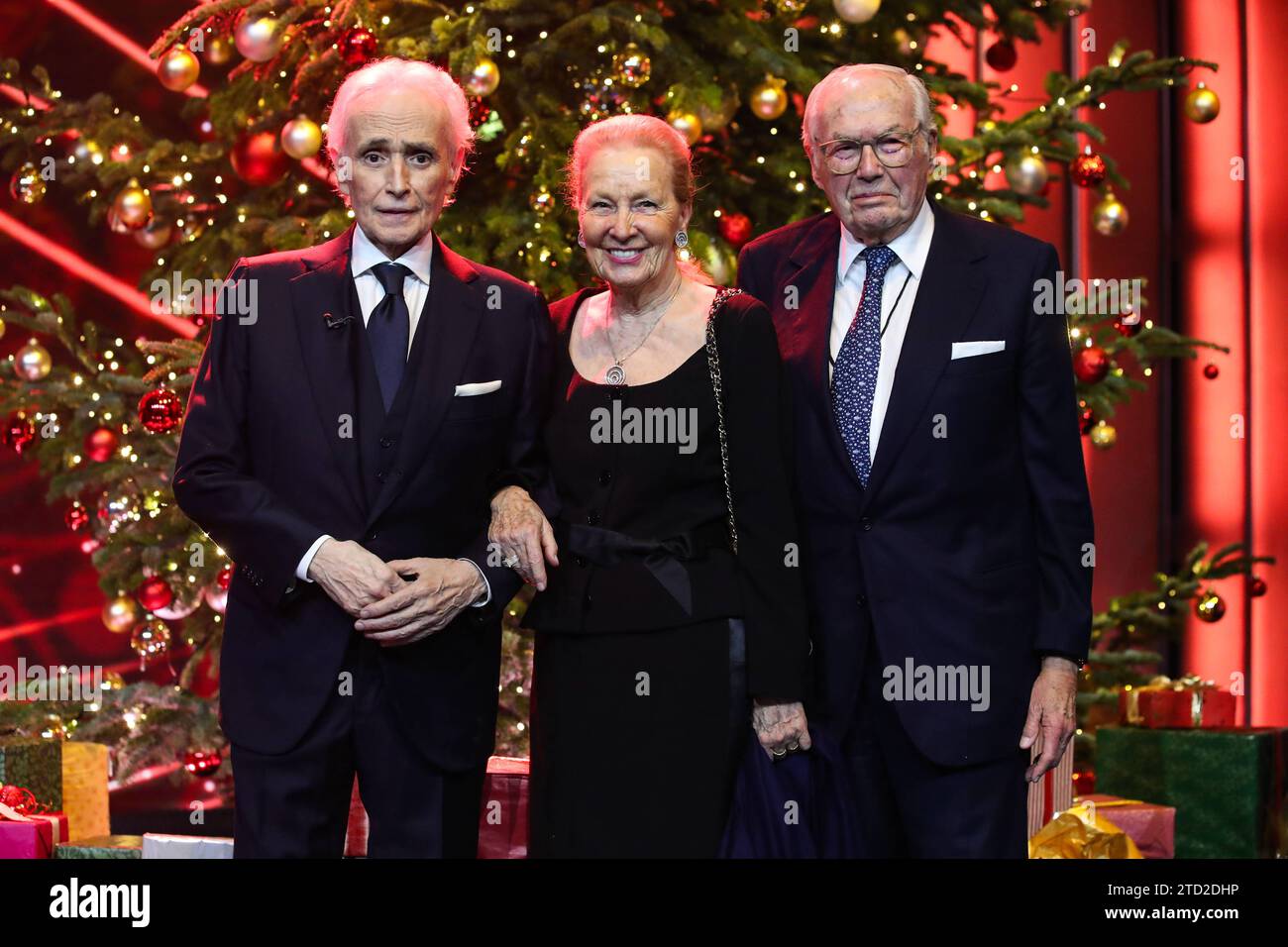 Jose Carreras mit Karl Scheufele und seiner Frau Karin Scheufele - 29 ...