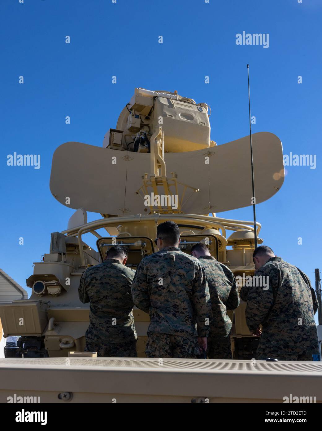 U.S. Marines with Marine Fighter Attack Squadron (VMFA) 122, Marine ...