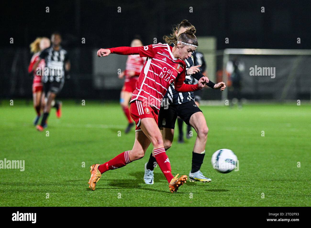 Justine Blave (8) of Standard pictured during a female soccer game ...