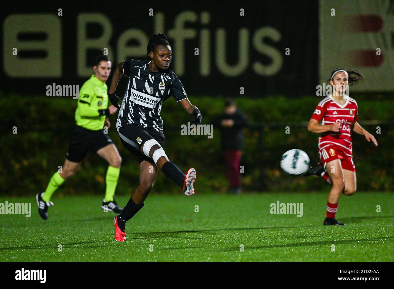 Francesca Lueya (8) of Charleroi pictured during a female soccer game ...