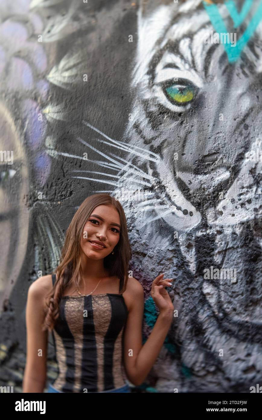 Aspiring model hi-res stock photography and images - Alamy