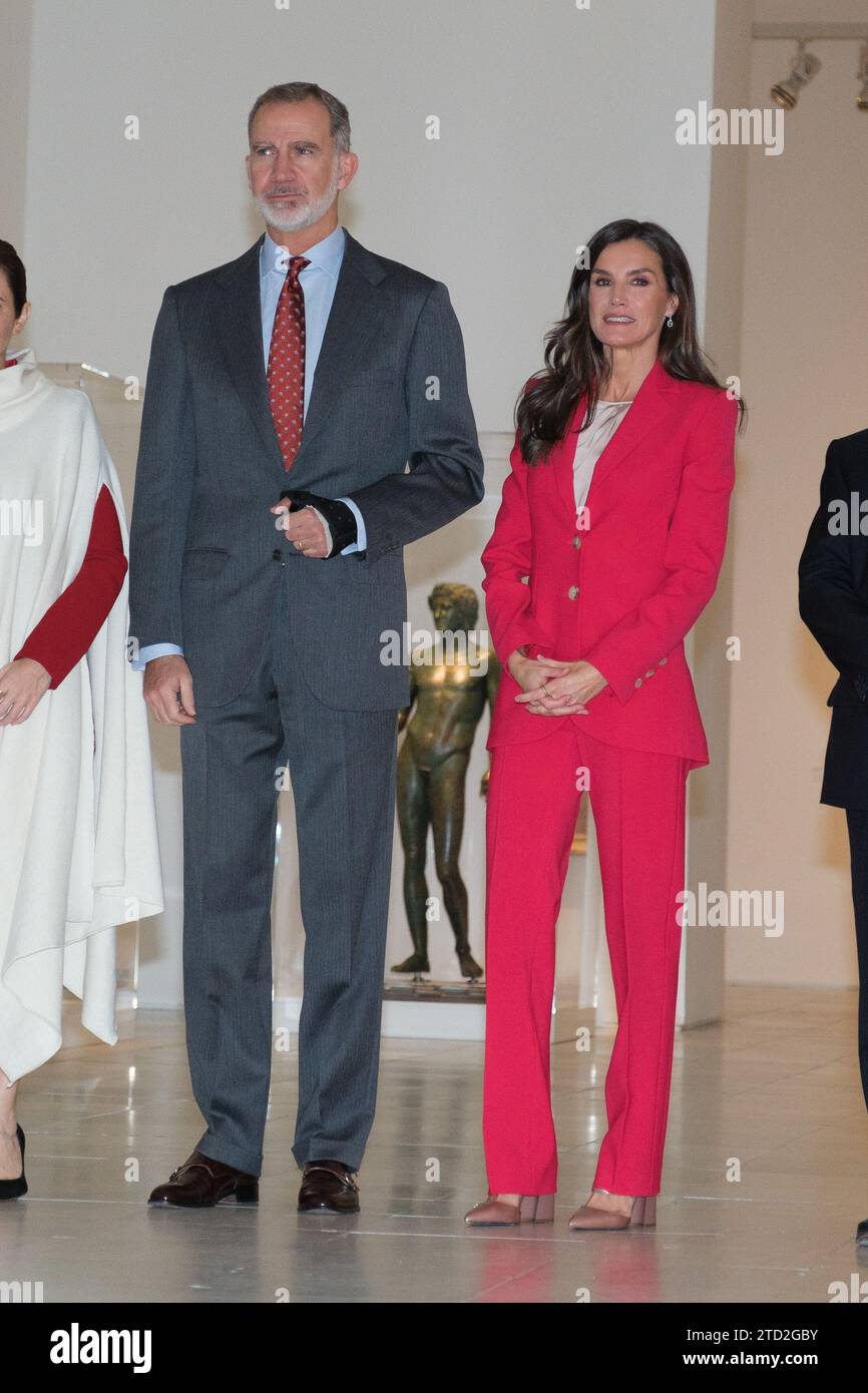 Spanish Royals Visit The Exhibition "Picasso 1906. La Gran ...