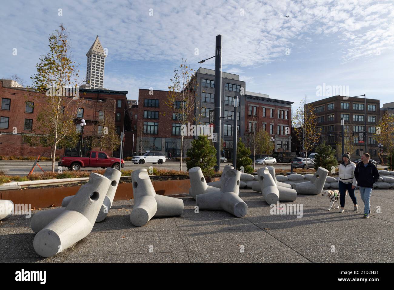 Seattle, Washington, USA. 12th December, 2023. A couple walks along the ...