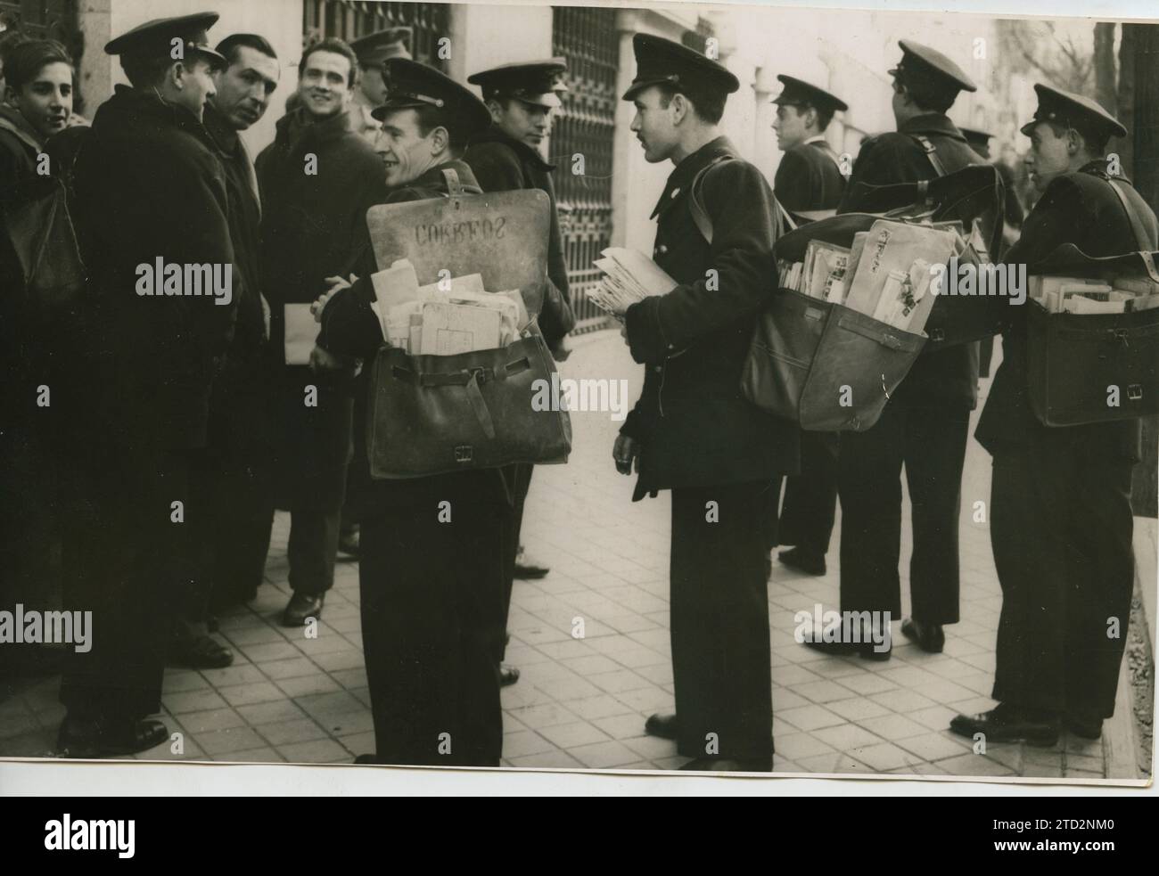 1952 december hi-res stock photography and images - Alamy