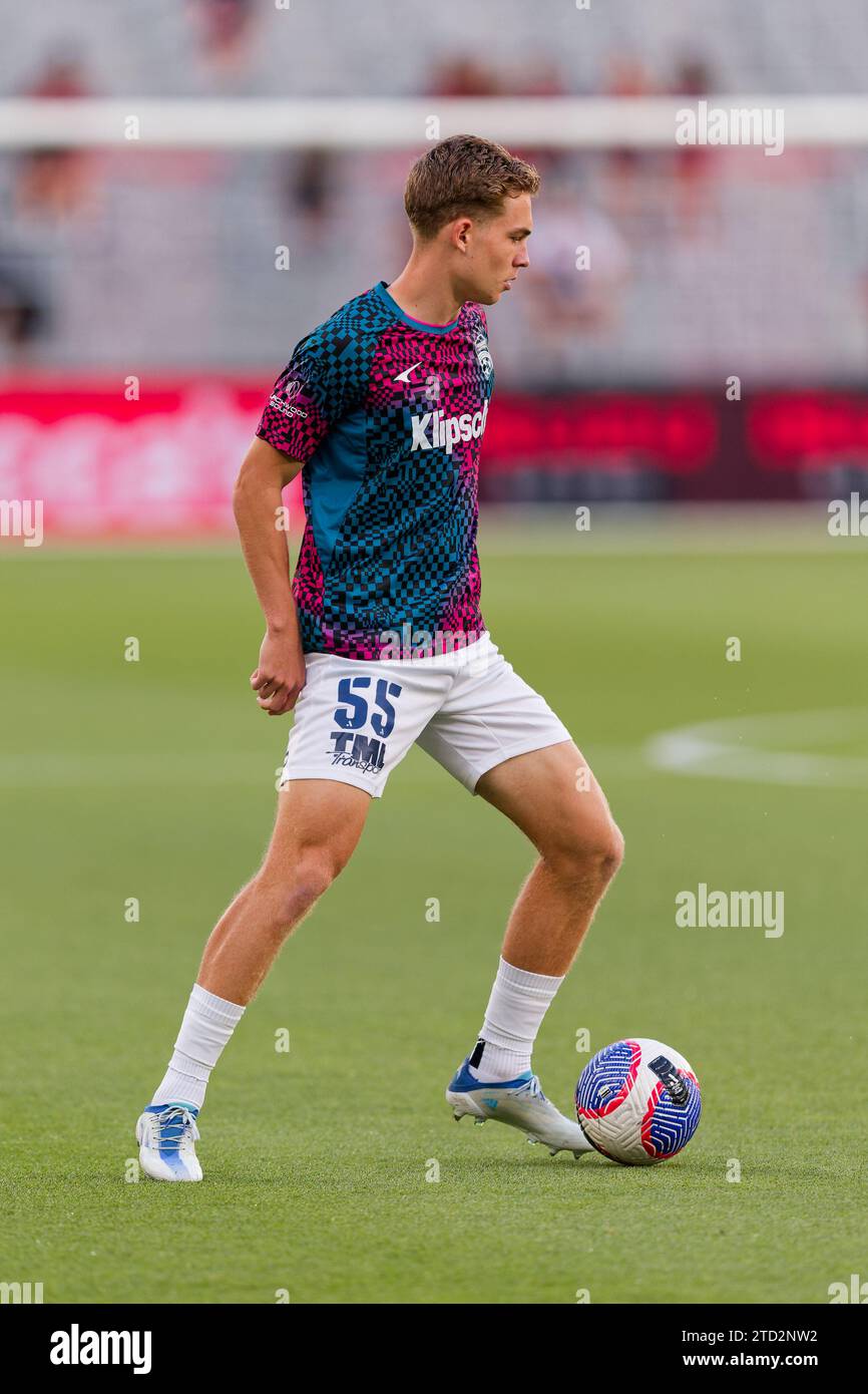 Ethan Alagich of Adelaide United warms up before the A-League Men Rd8 ...