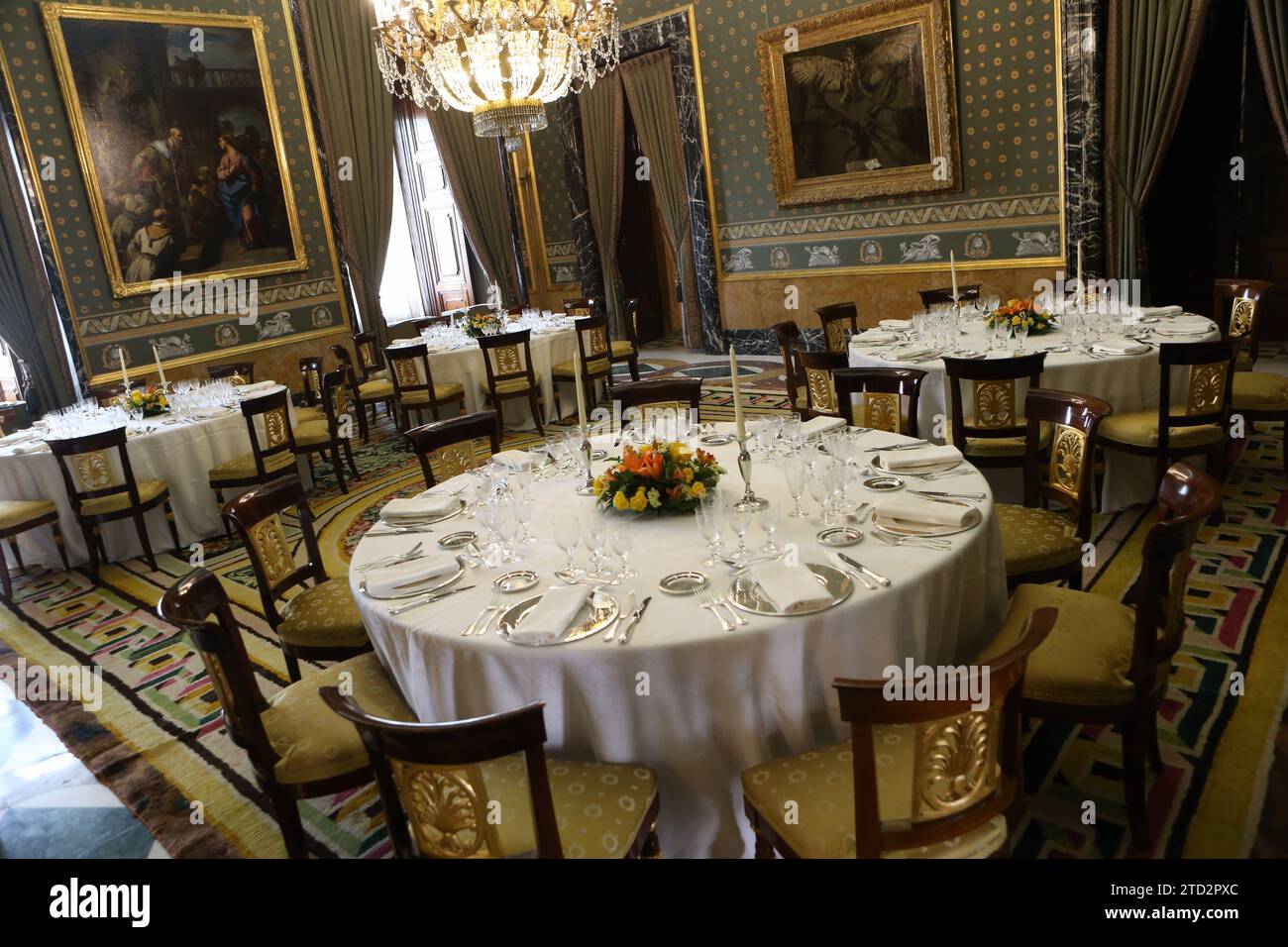 Madrid, 02/22/2017. Table preparations for a gala dinner at the Royal ...