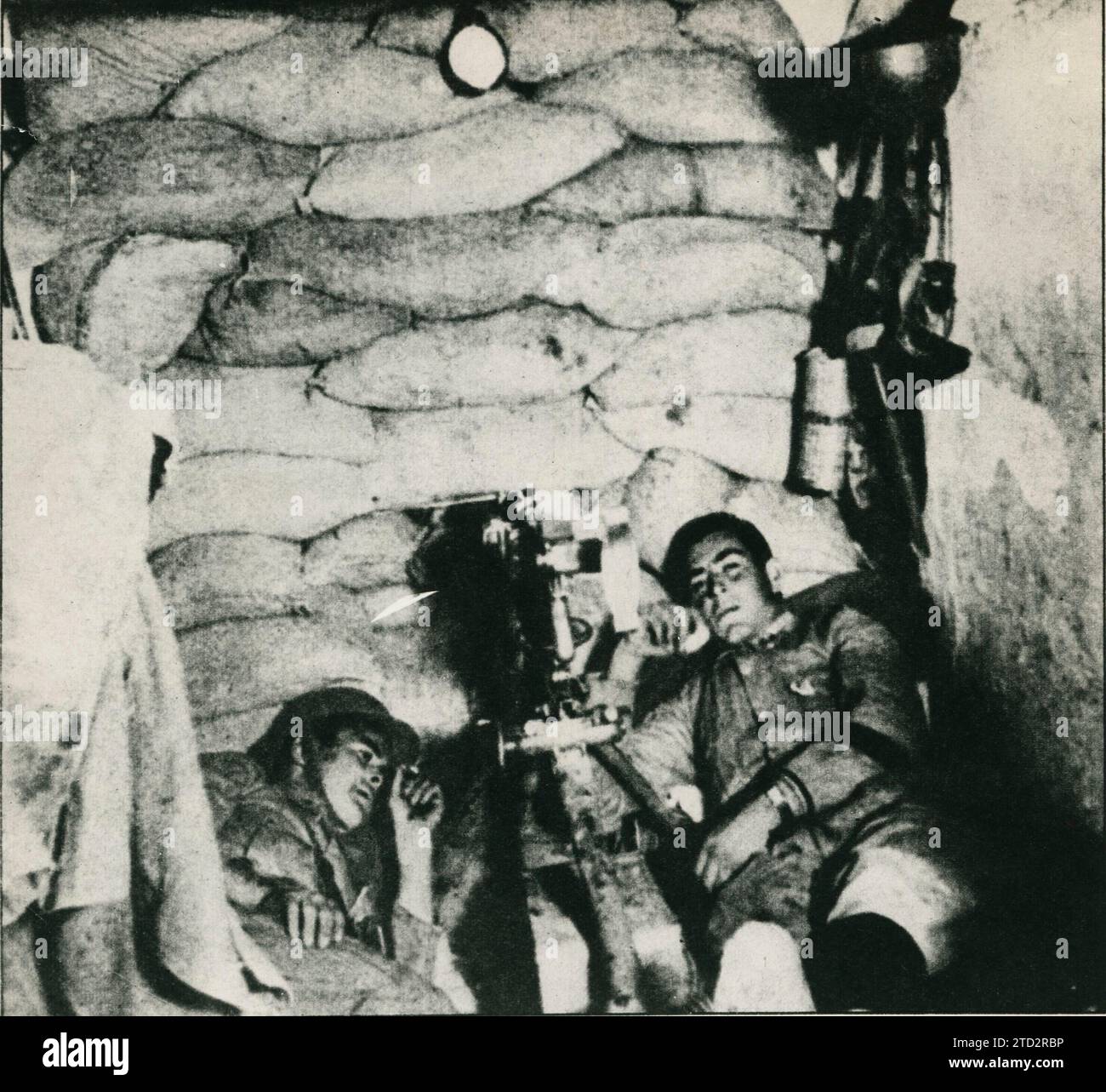 Spanish civil war resistance hi-res stock photography and images - Alamy