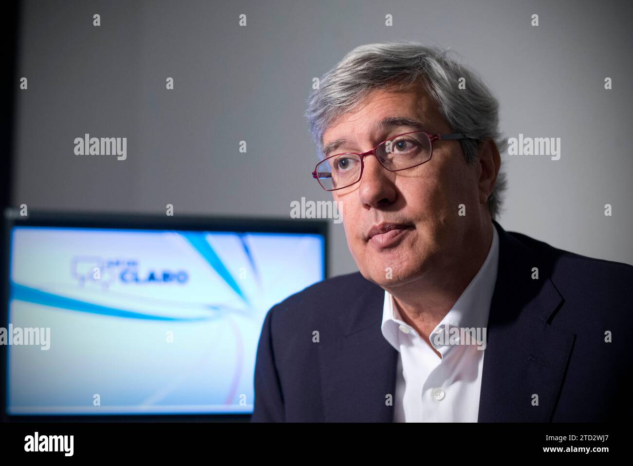 Ernesto saenz de buruaga hi-res stock photography and images - Alamy