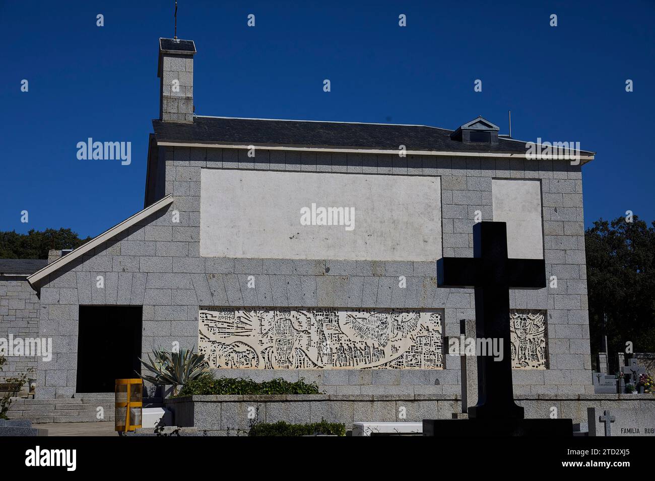 09/24/2016. El Pardo (Madrid), 09/24/2019. Mingorrubio Cemetery, where ...