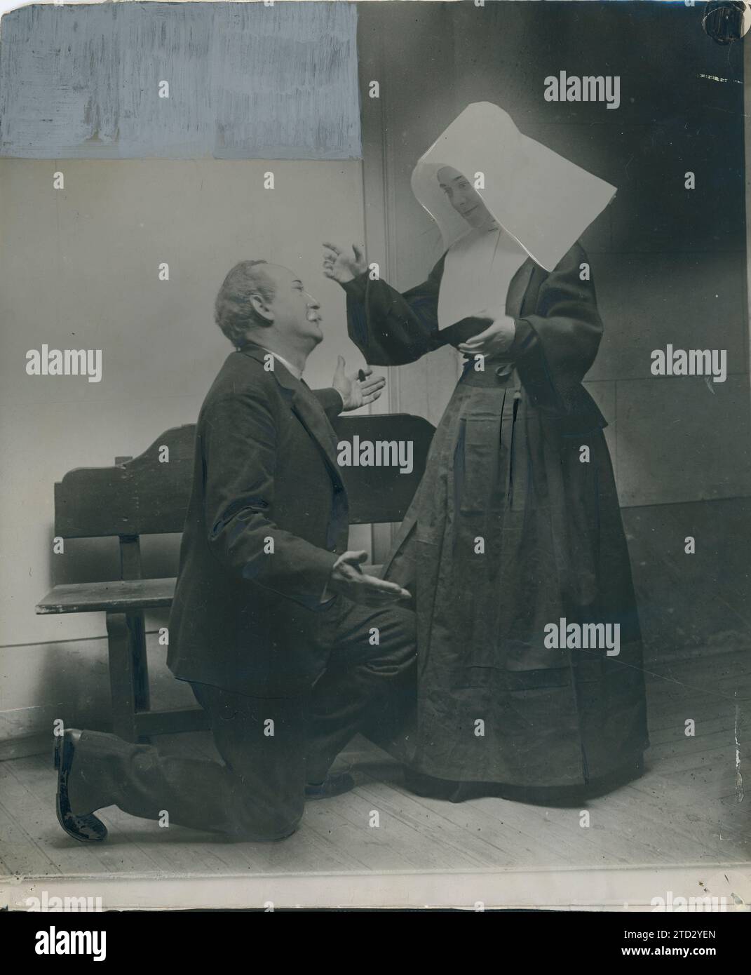 Madrid, 1908. "Pedro Minio." Scene from the first act of the comedy by ...