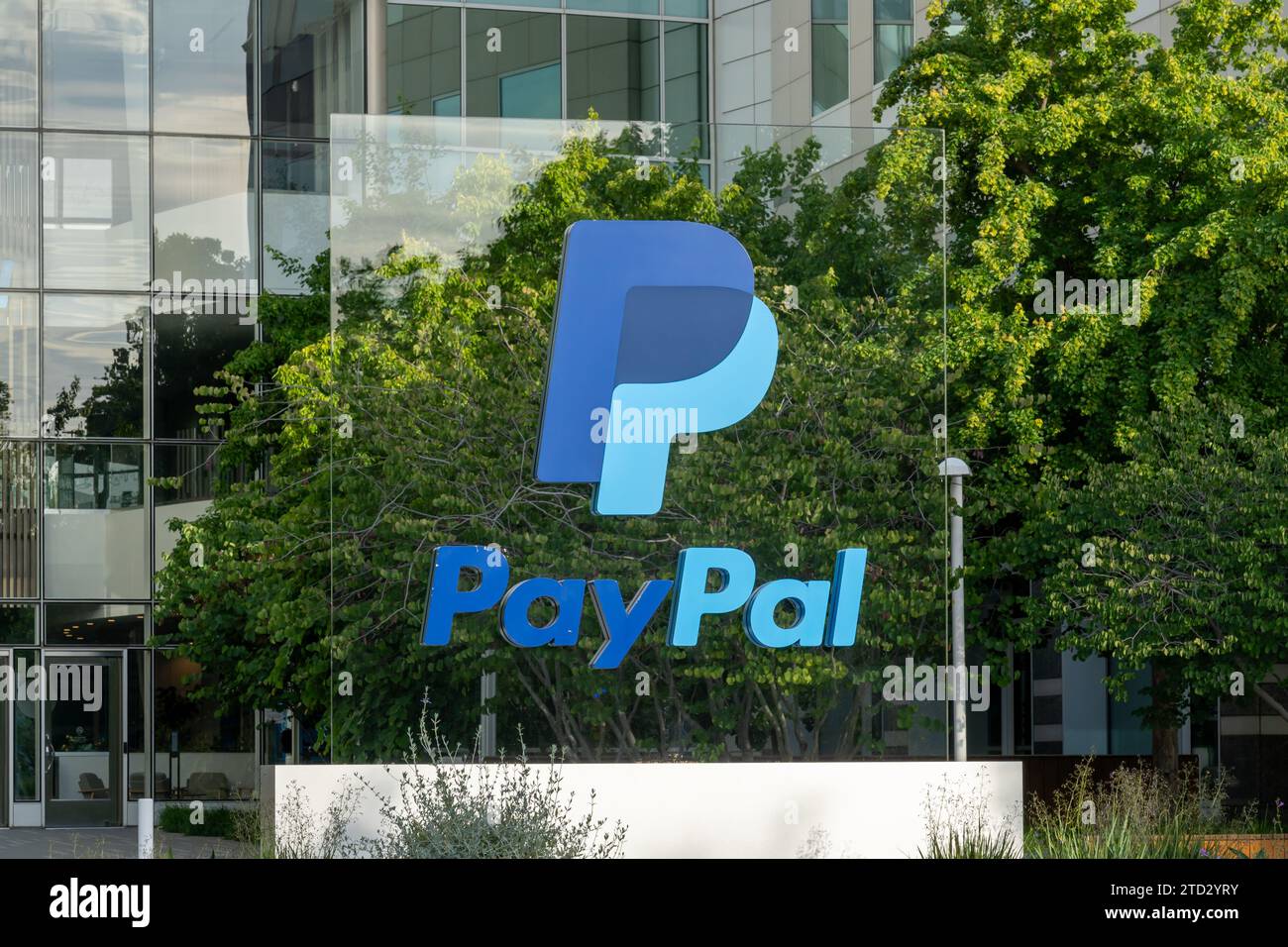 Pal technology logo hi-res stock photography and images - Alamy