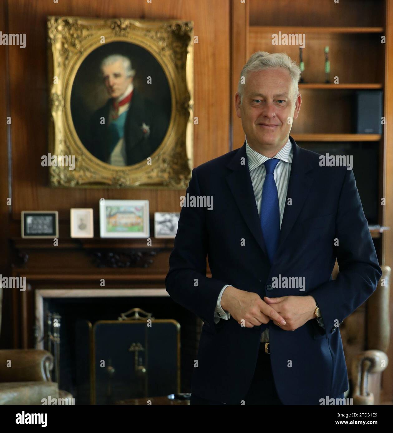 Simon manley ambassador hi-res stock photography and images - Alamy