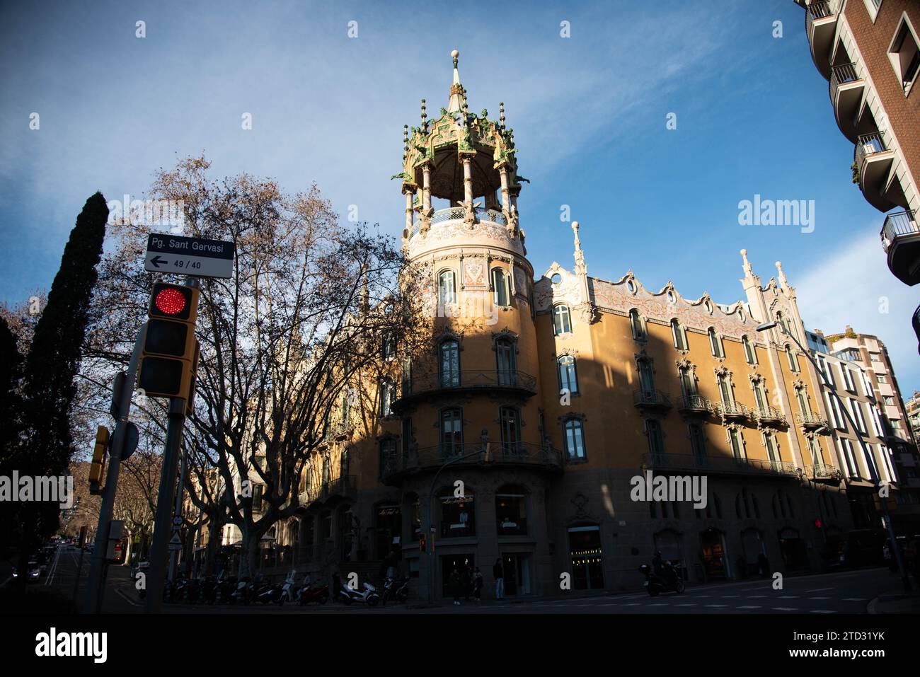 Barcelona. 01/14/2019. Rotunda Building. Kennedy Square Photos Ines ...