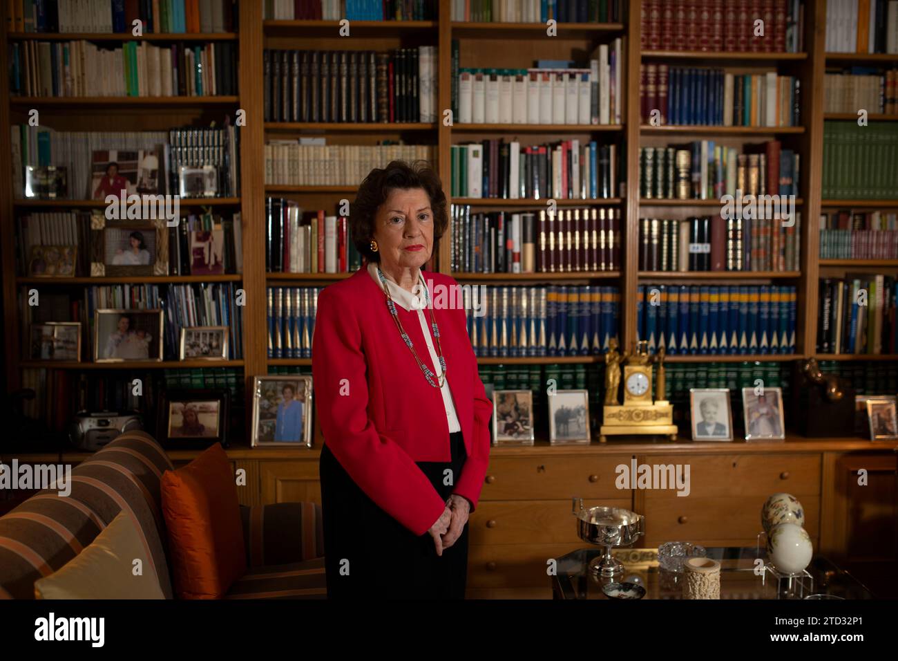 Maria teresa estevan bolea hi-res stock photography and images - Alamy