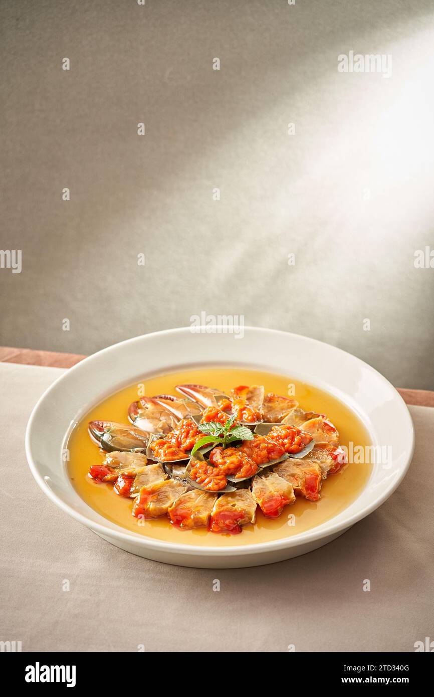 steaming shanghai hairy crabs, chinese cuisine，Mitten Crab, shanghai ...