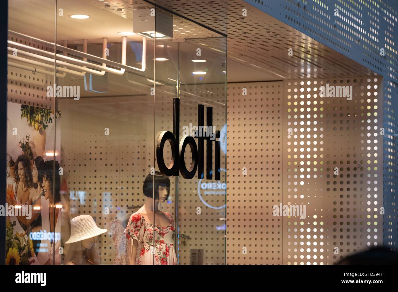 Dr dotti hi-res stock photography and images - Alamy