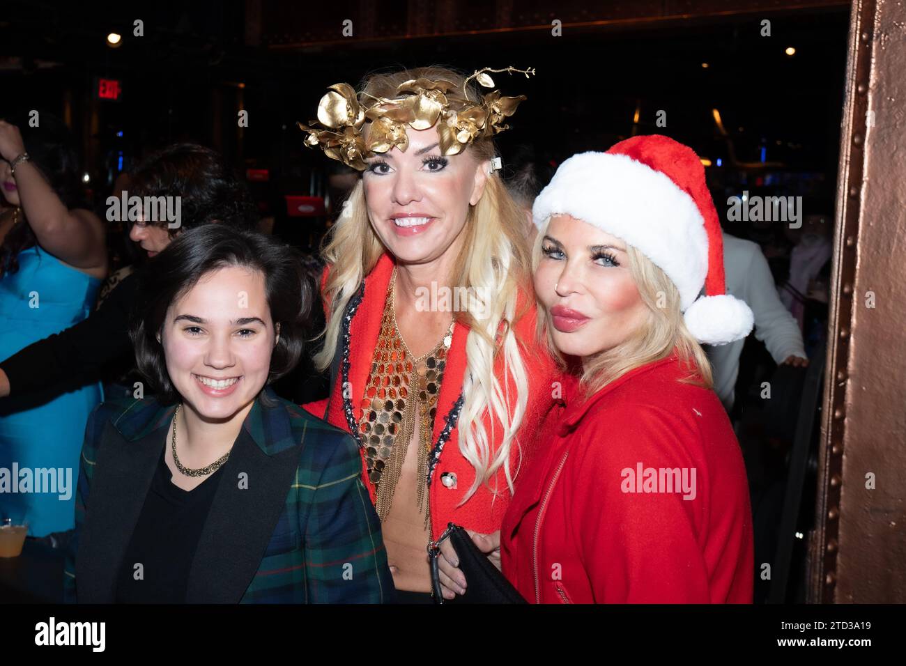 Elena Gibbs, Luciana Pampalone and Chriss Silverstein attend the ...