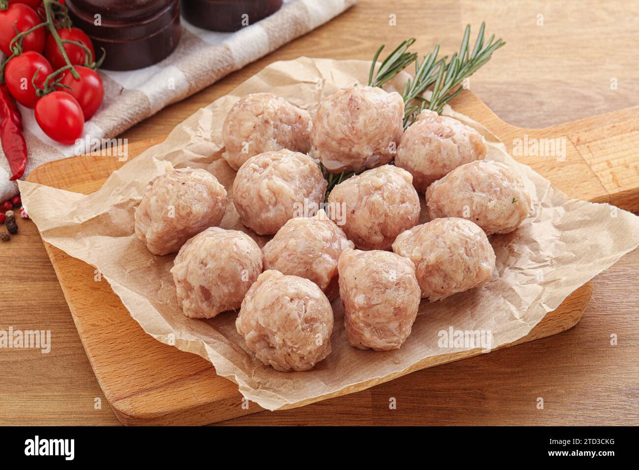 Raw natural chicken meatballs for cooking Stock Photo - Alamy