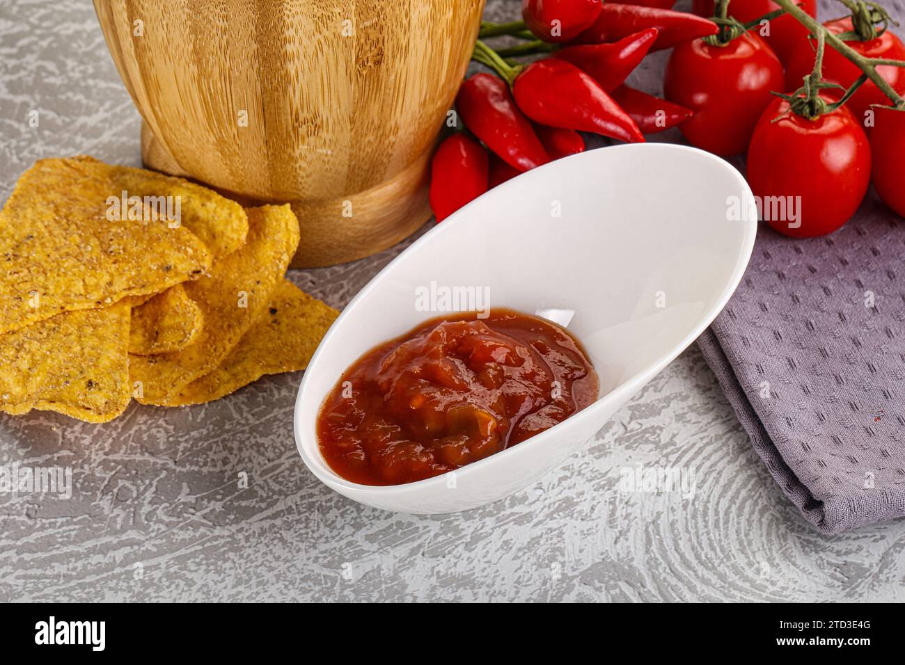 Spicy mexican sauce Salsa dip in the bowl Stock Photo - Alamy