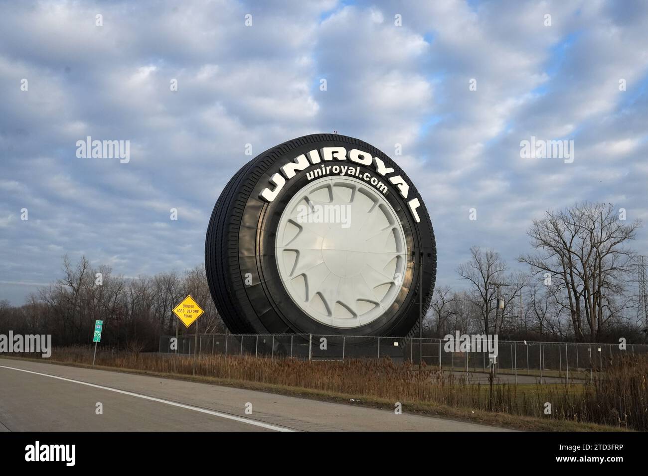 Allen park tire hi-res stock photography and images - Alamy