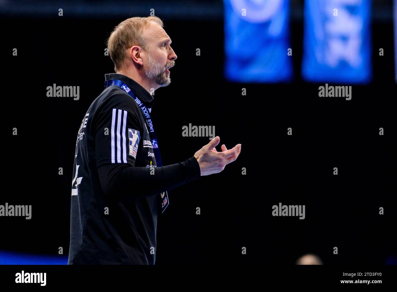 15 December 2023, Baden-Württemberg, Stuttgart: Handball: 1st ...
