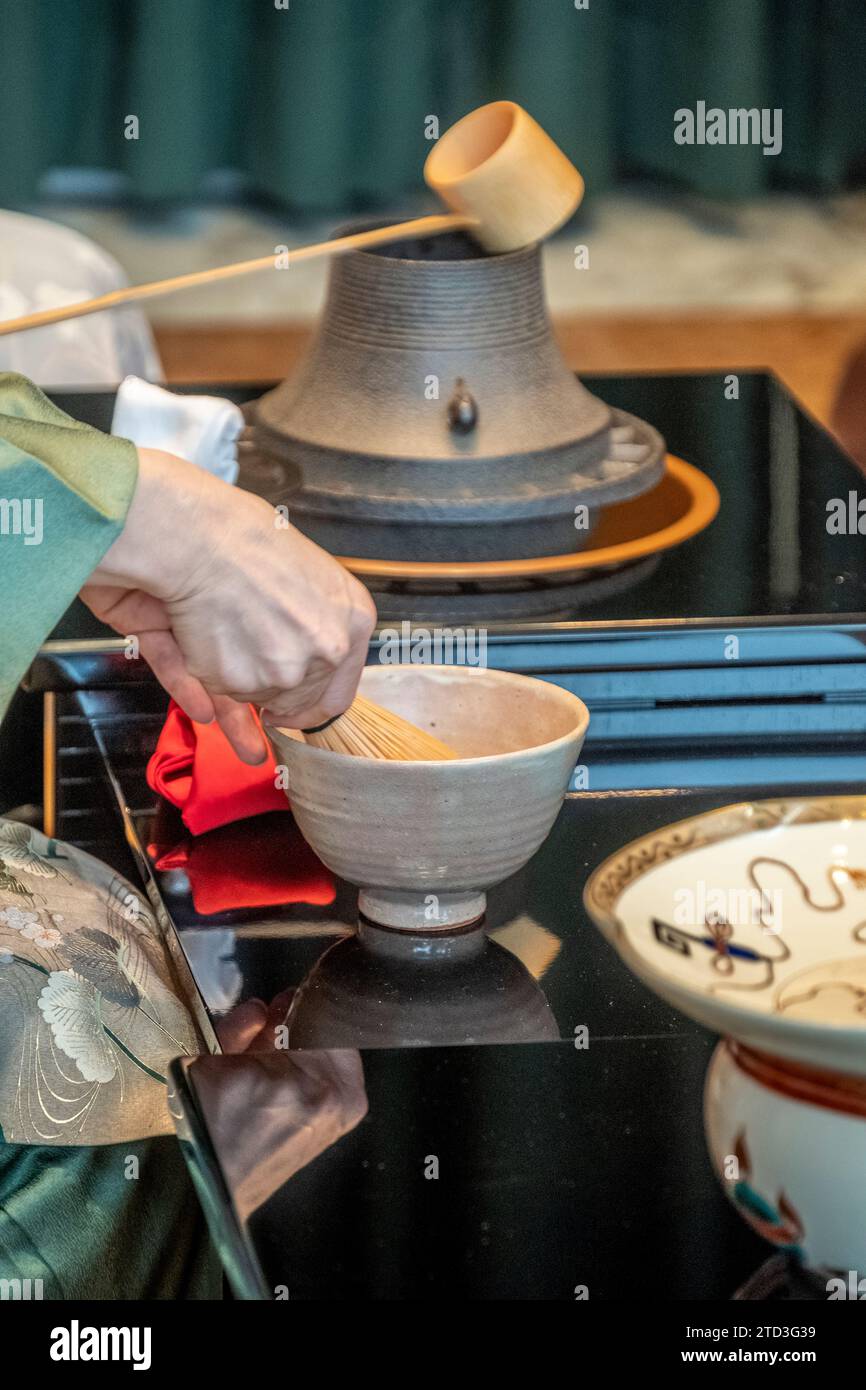 Traditional Japanese tea ceremony Stock Photo - Alamy