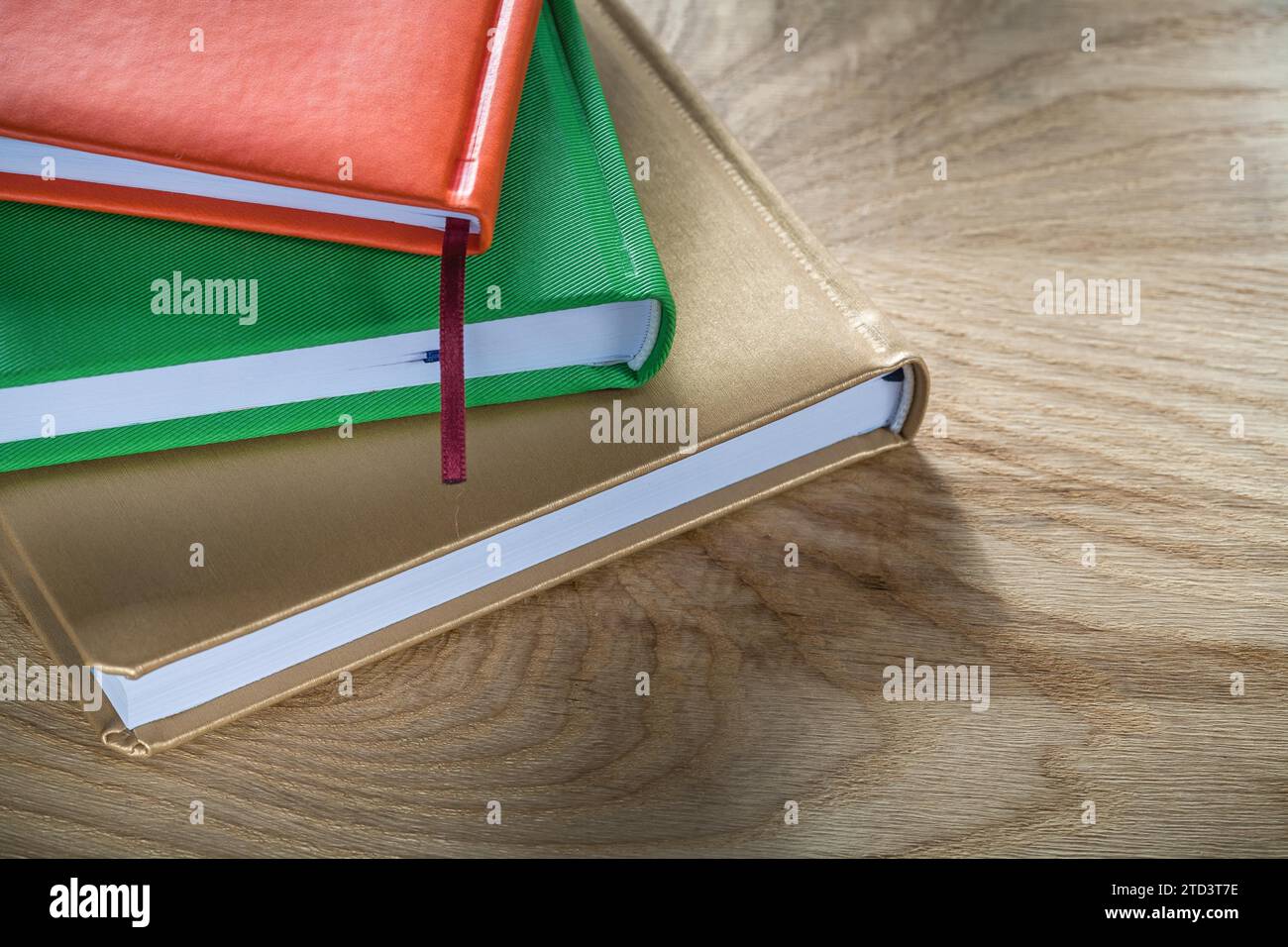 Vintage notebooks hi-res stock photography and images - Alamy