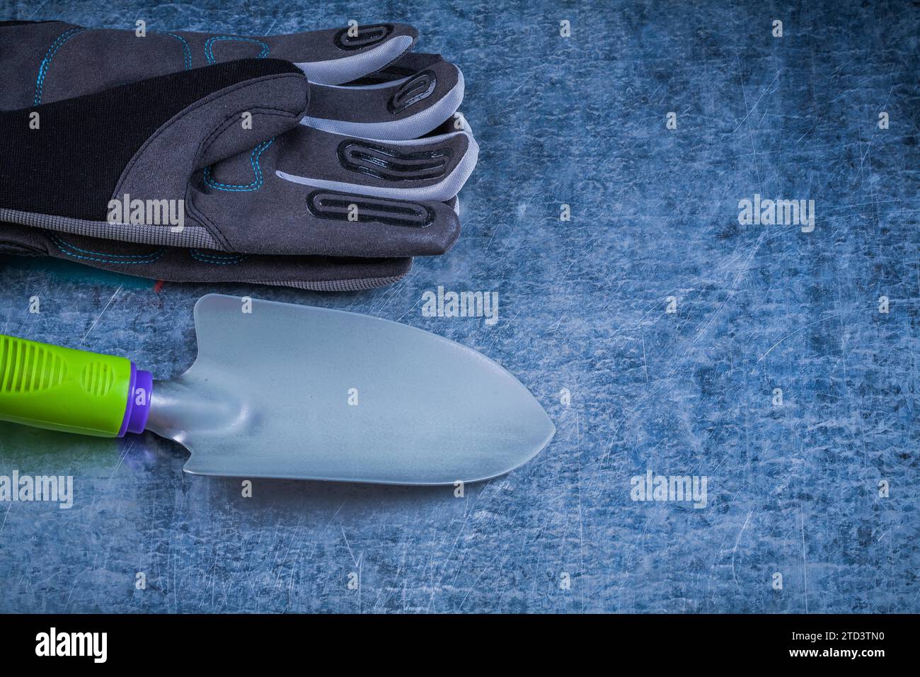 Working metal detail hi-res stock photography and images - Alamy