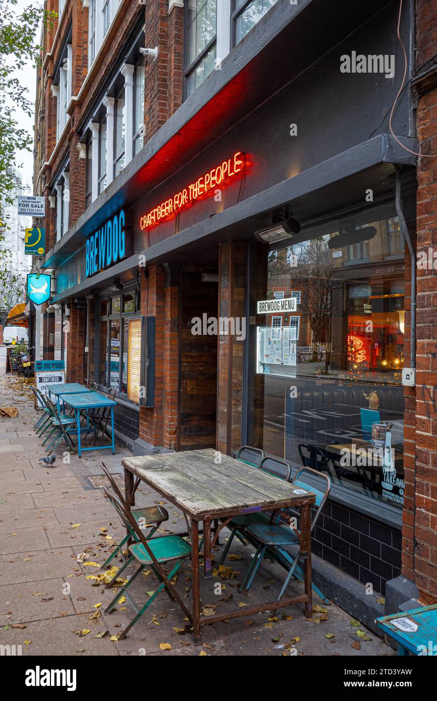 London brewdog pub hi-res stock photography and images - Alamy