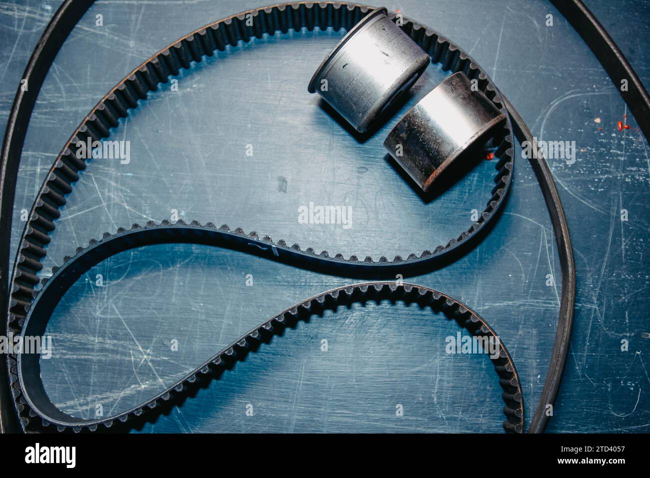 Car timing belt, car gas distribution system service and tension ...