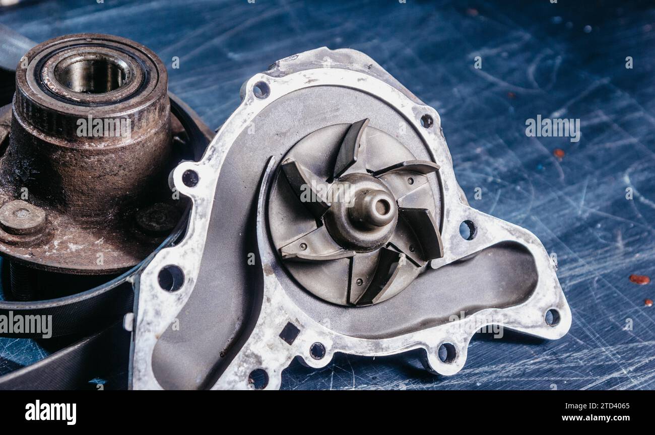 Aluminum engine cooling pump. antifreeze water pump Stock Photo - Alamy