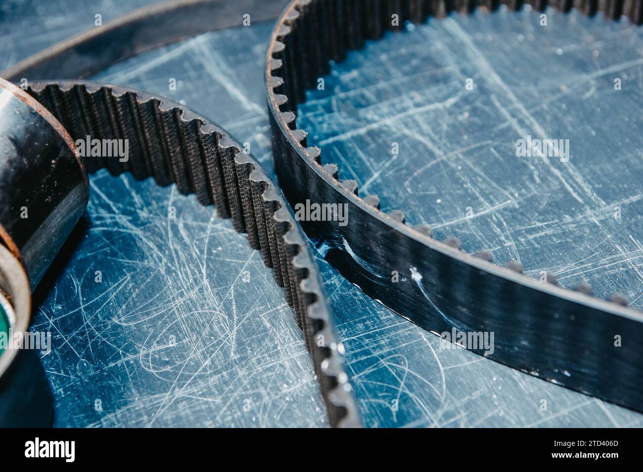 Car timing belt, car gas distribution system service and tension ...