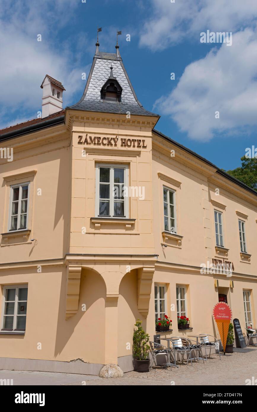 Castle hotel, Lednice, Eisgrub, Breclav, Jihomoravsky kraj, part of the ...