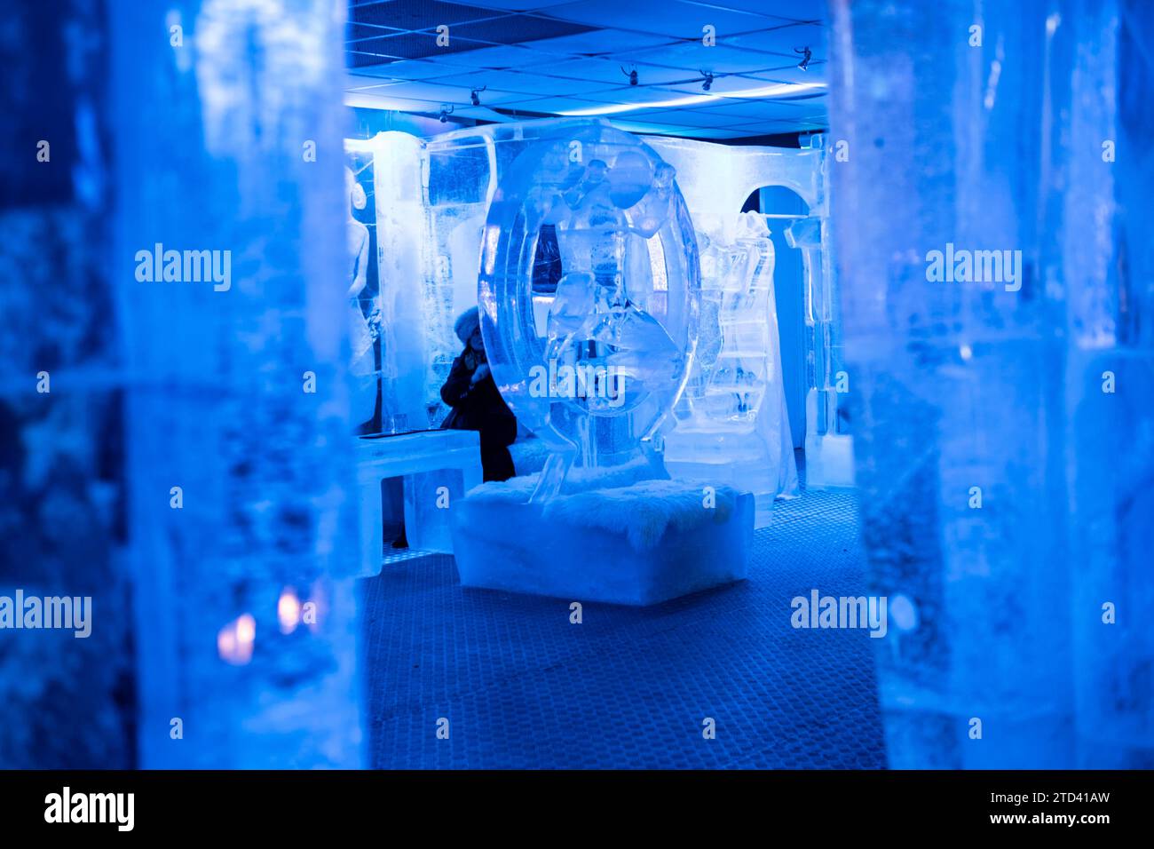 Ice bar oslo hi-res stock photography and images - Alamy