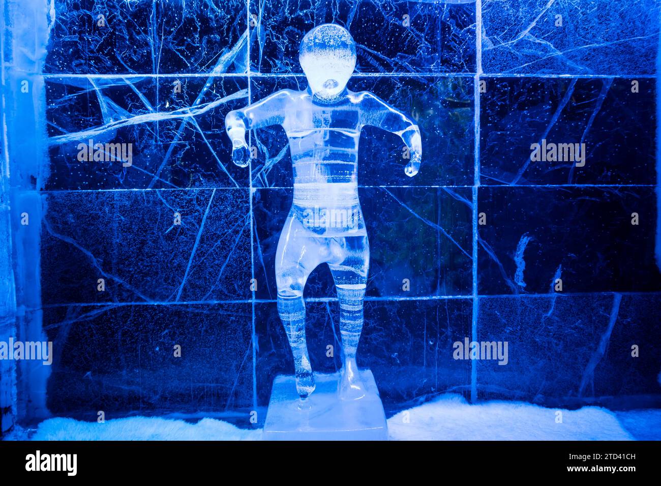 Ice bar oslo hi-res stock photography and images - Alamy