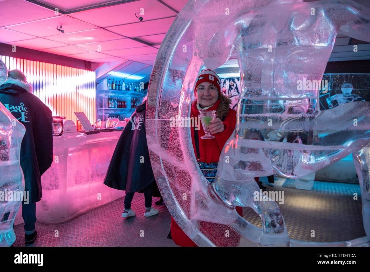 55 bar hi-res stock photography and images - Alamy