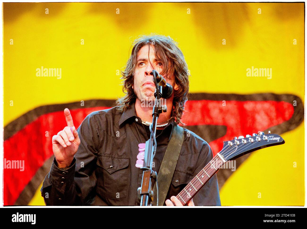 Foo fighters 1999 hi-res stock photography and images - Alamy