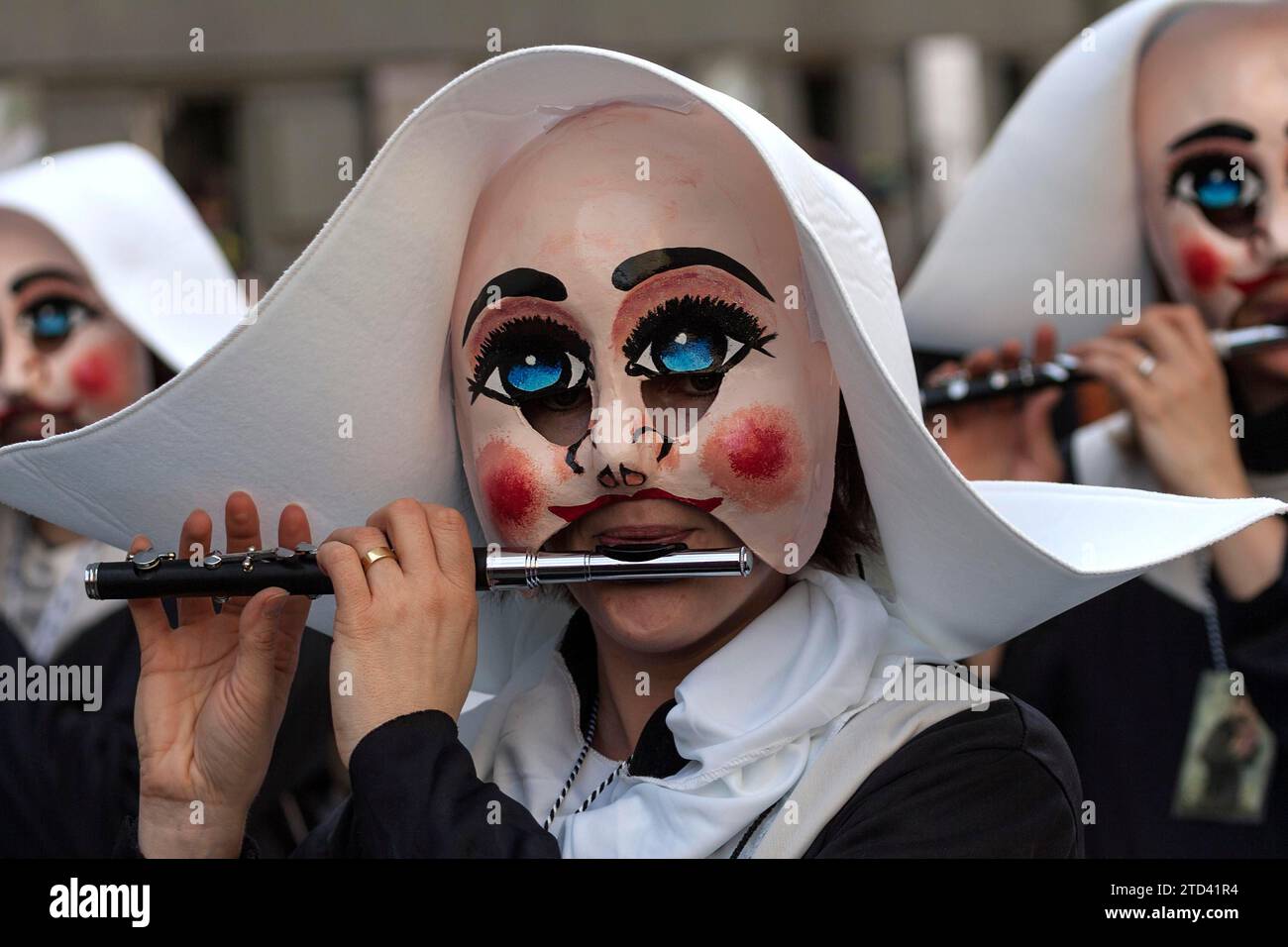Basler Kuenstlerlarven, masks, Basler Fasnet parade, Basler Fasnacht ...
