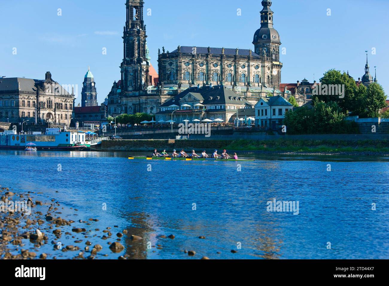 Old sport lady rowing in water hi-res stock photography and images - Alamy
