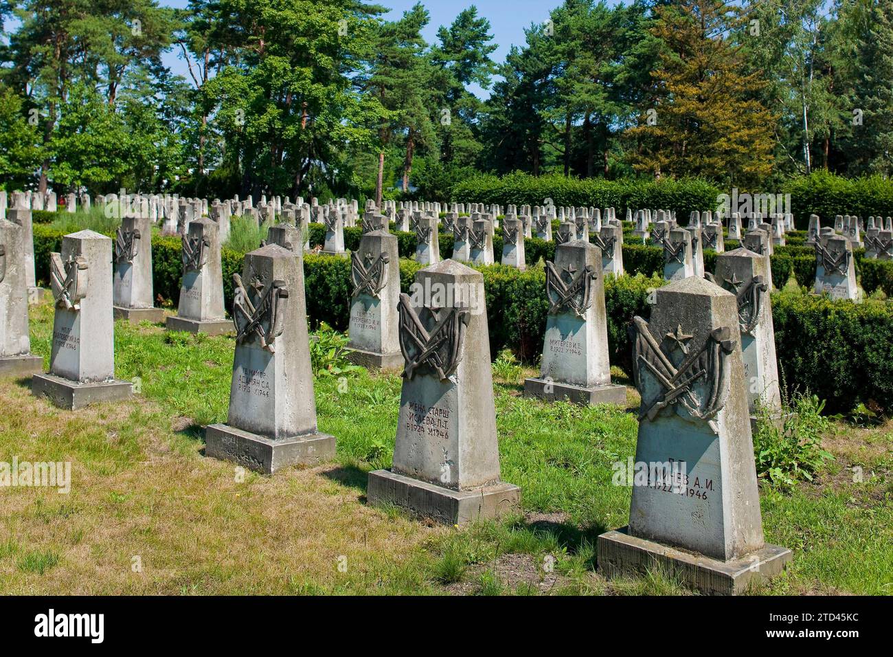 The Soviet Garrison Cemetery in Dresden consists of a Red Army war ...