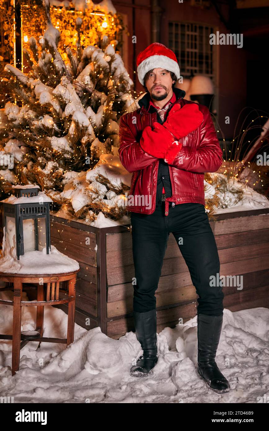 Male dressed santa hi-res stock photography and images - Alamy