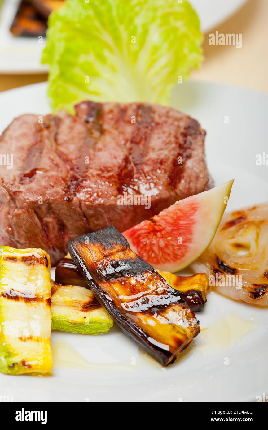 Grilled fresh beef filet mignon and vegetables Stock Photo - Alamy