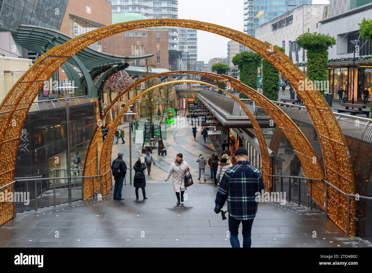 Rotterdam, Netherlands - December 5, 2023: People Christmas shopping in ...