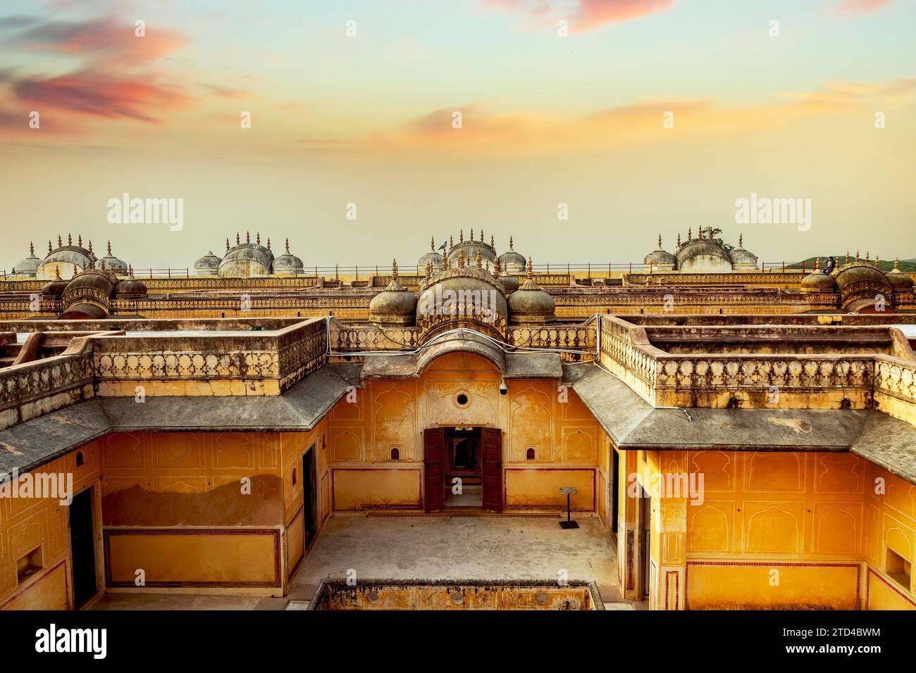 Nahargarh Fort, Rajput Retreat & Hunting Palace in Jaipur, Rajasthan ...