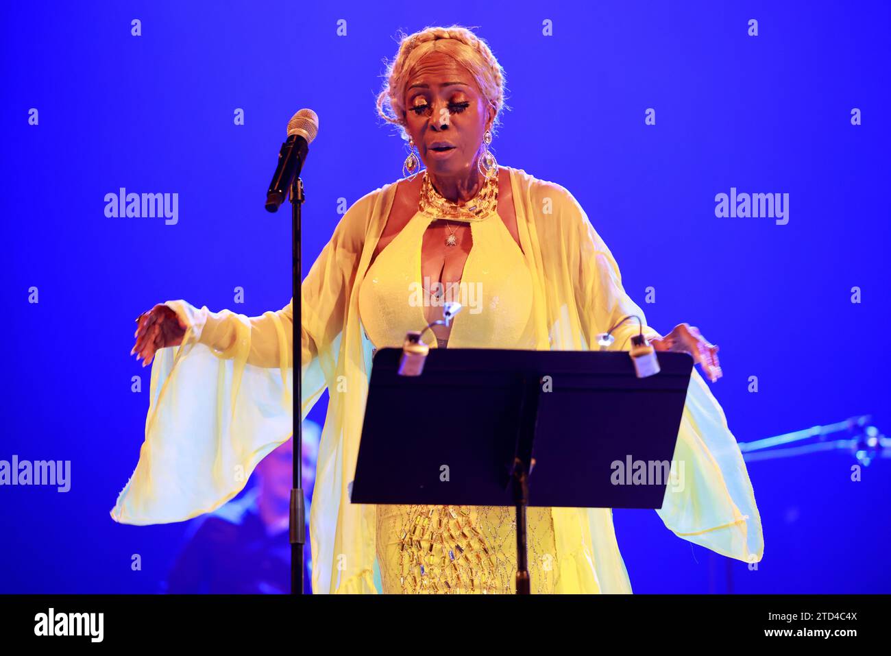 American singer Toni Green. Daughter of a jazz singer and trumpeter ...