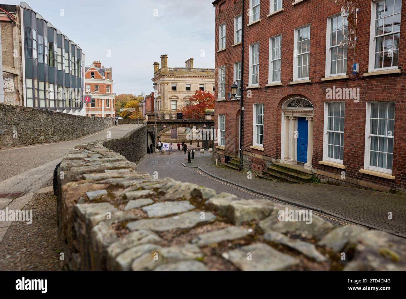 View along the city wall, Derry/Londonderry, Northern Ireland Stock ...