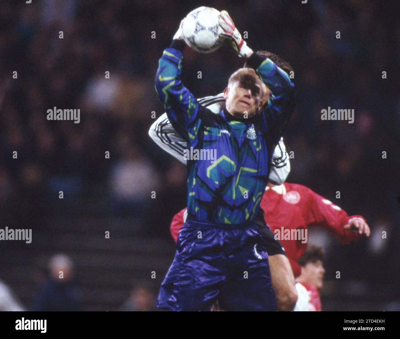 Schmeichel 1996 hi-res stock photography and images - Alamy