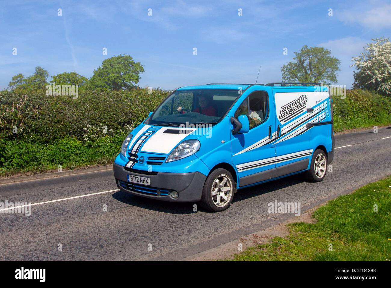 'Pro-Circuit' 2012 Blue White PRIMASTAR DCI SE SHT, 1995 cc 6 speed ...