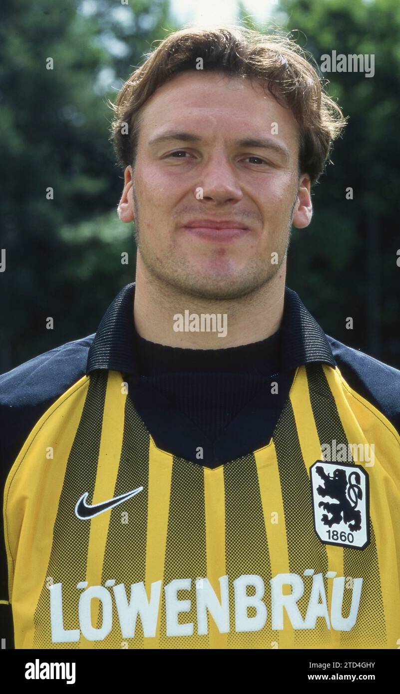 firo: Football: Football: archive photos, archive photo, archive ...