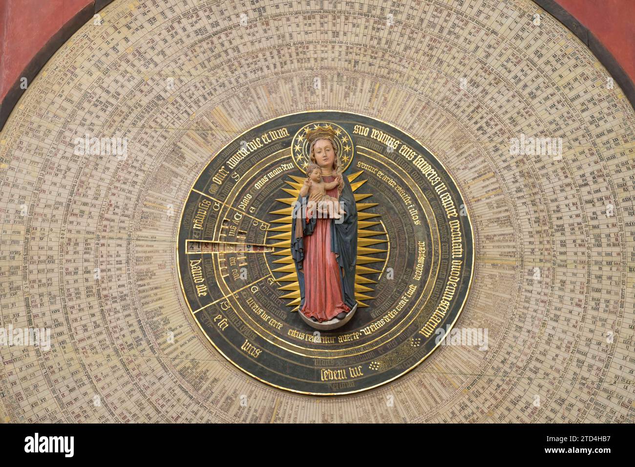 Jungfrau Maria mit Jesuskind, Astronomische Uhr von Hans Düringer ...